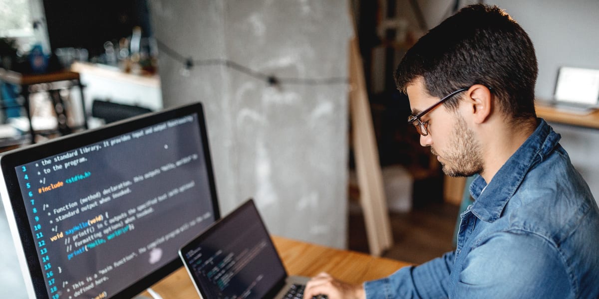 Weiterbildung Software Development Masterclass | IU Akademie